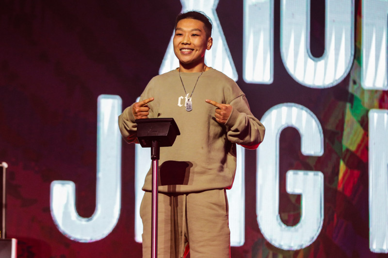 DC-8220 - eFight【イーファイト】格闘技情報を毎日配信！